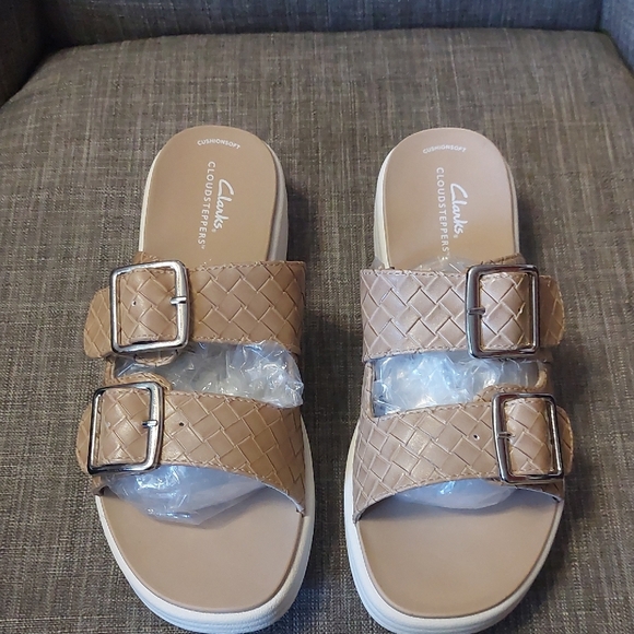 Clarks | Shoes | Clarks Tan Slide Sandals With Adjustable Buckles ...